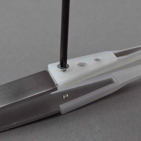 P-643-N Non-stick Tip Tweezers [HOZAN] HOZAN TOOL INDUSTRIAL CO., LTD.